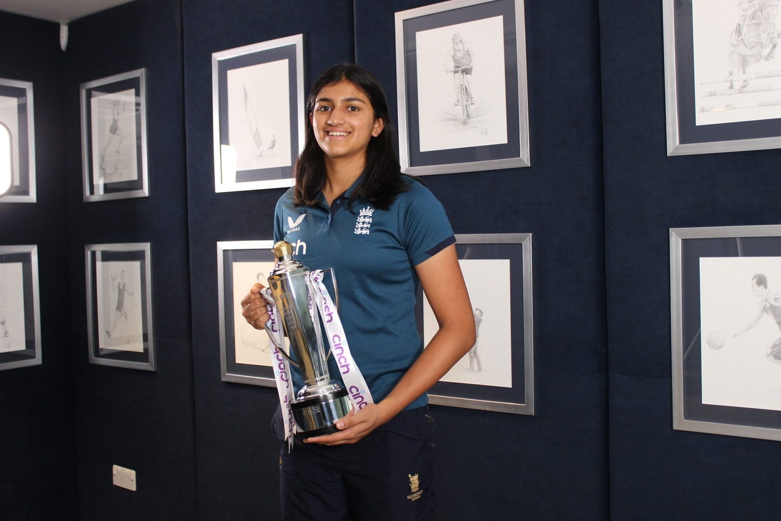 English Cricket's New Star, Mahika, Wins Recognition at the PCA Awards ...